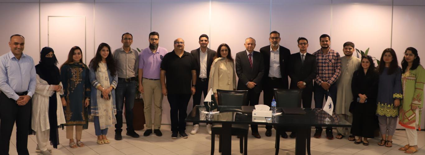 MBA Class of 2022 Establishes Scholarship Fund in the Memory of Aqsa ...