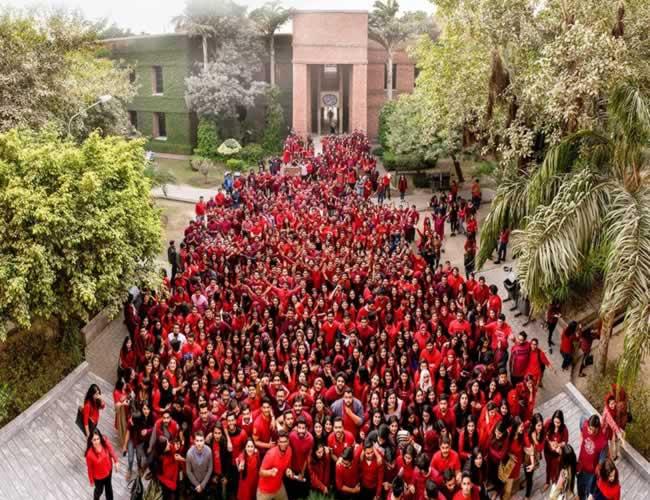 Undergraduate Programmes | Welcome to LUMS